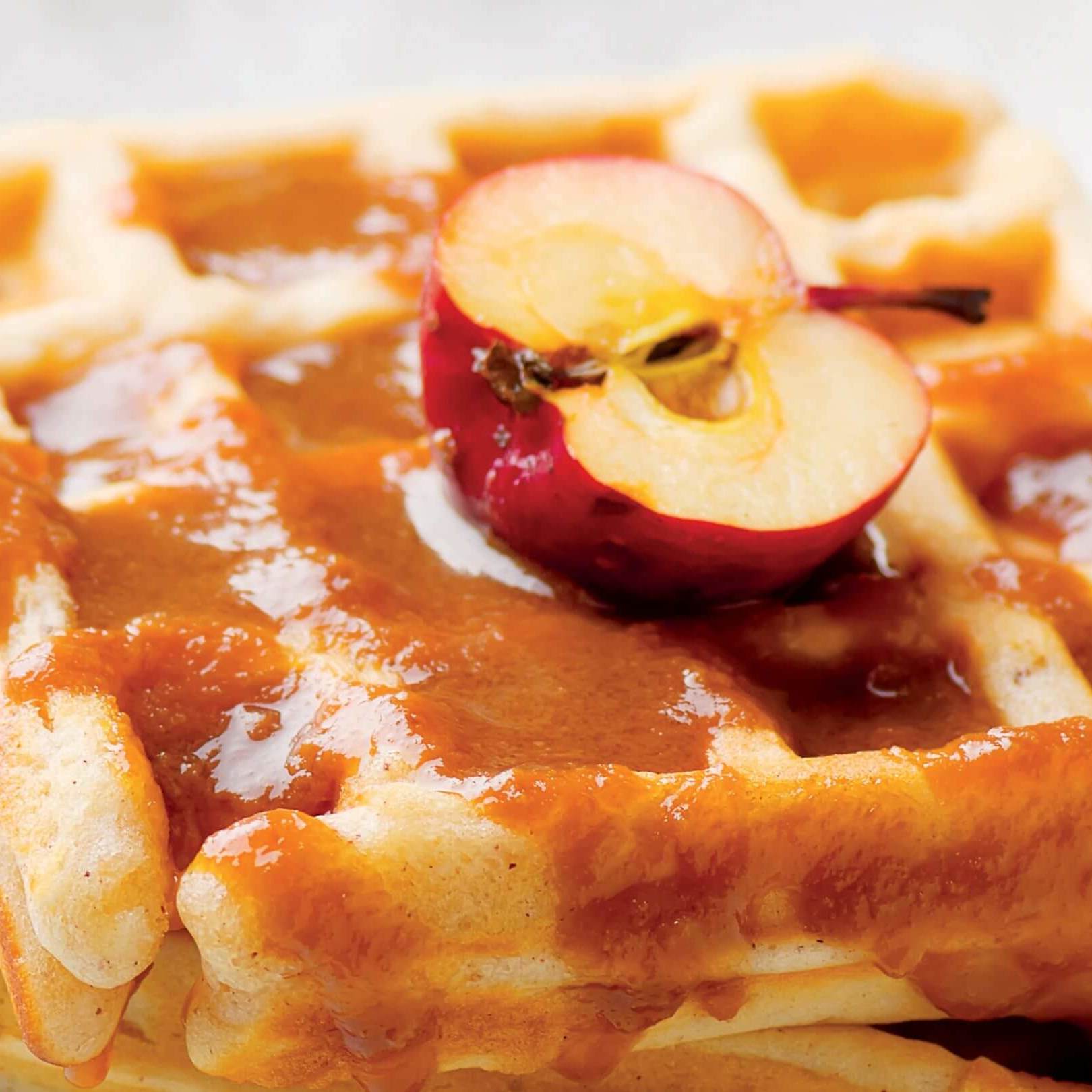 Apple Cinnamon Waffle - Ninja Test Kitchen