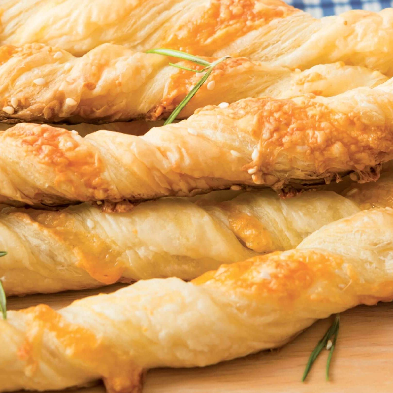 Cheesy Cheddar Twists - Ninja Test Kitchen