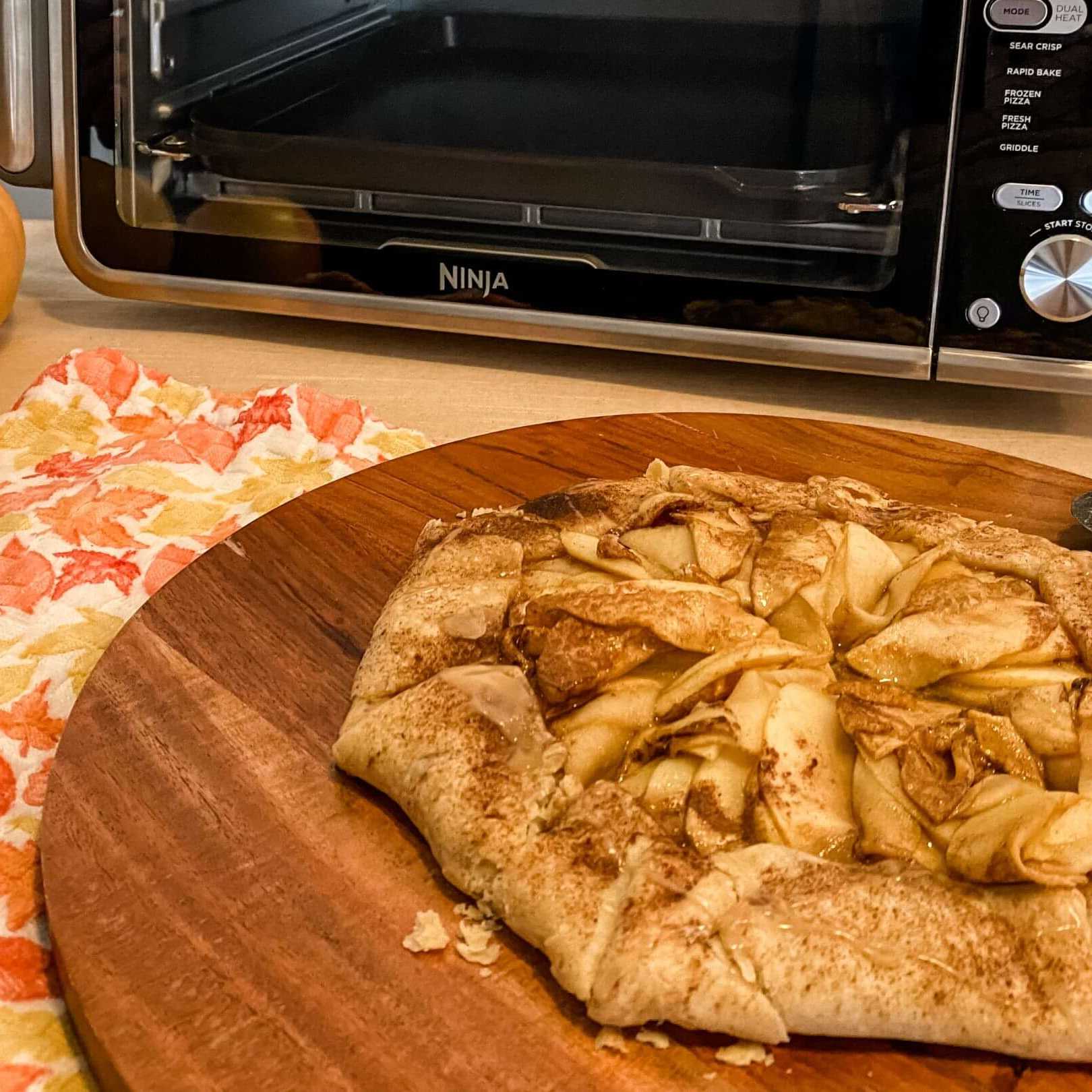 Open-Faced Apple Pie - Ninja Test Kitchen
